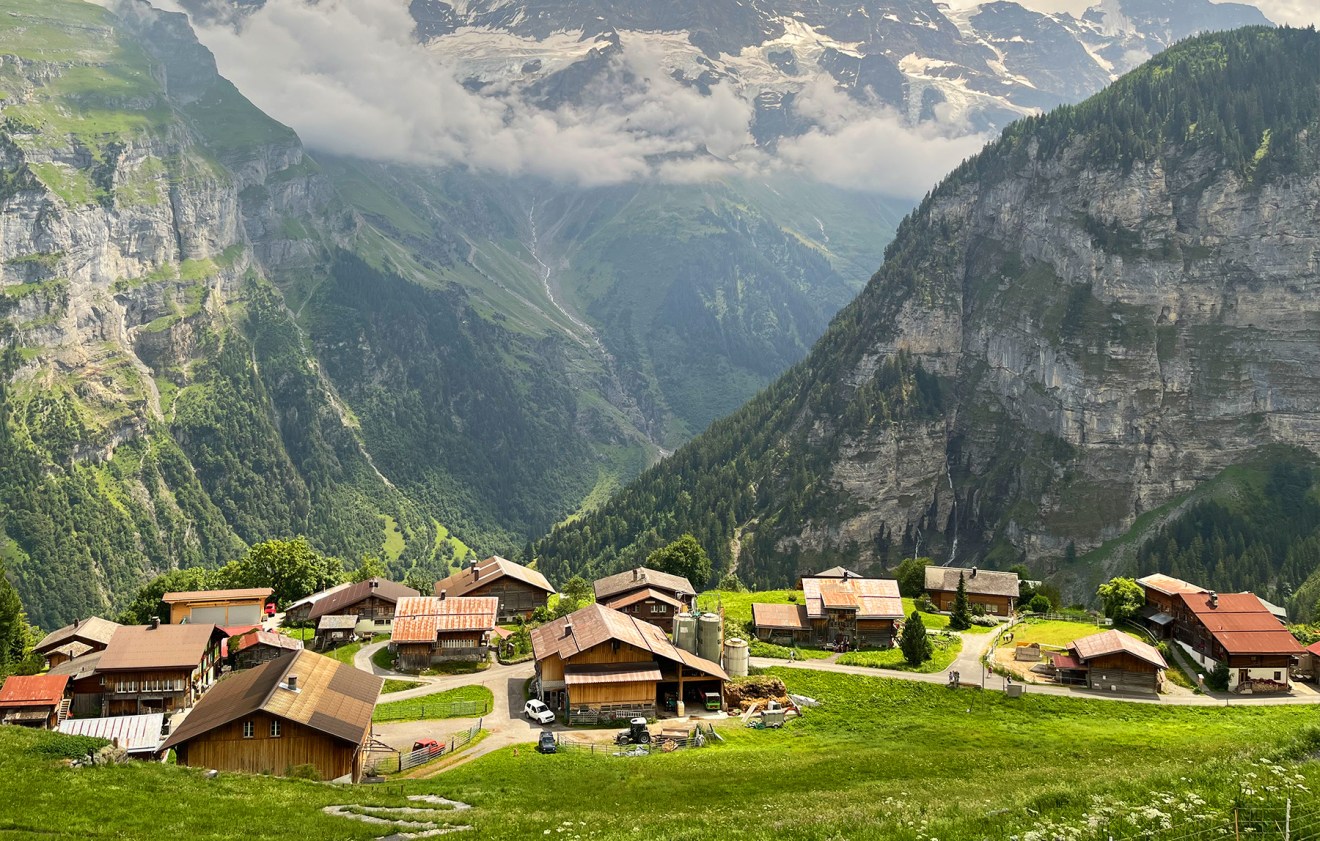 5 Scenic Hiking Spots in Switzerland’s Bernese Oberland – Boarding Pass