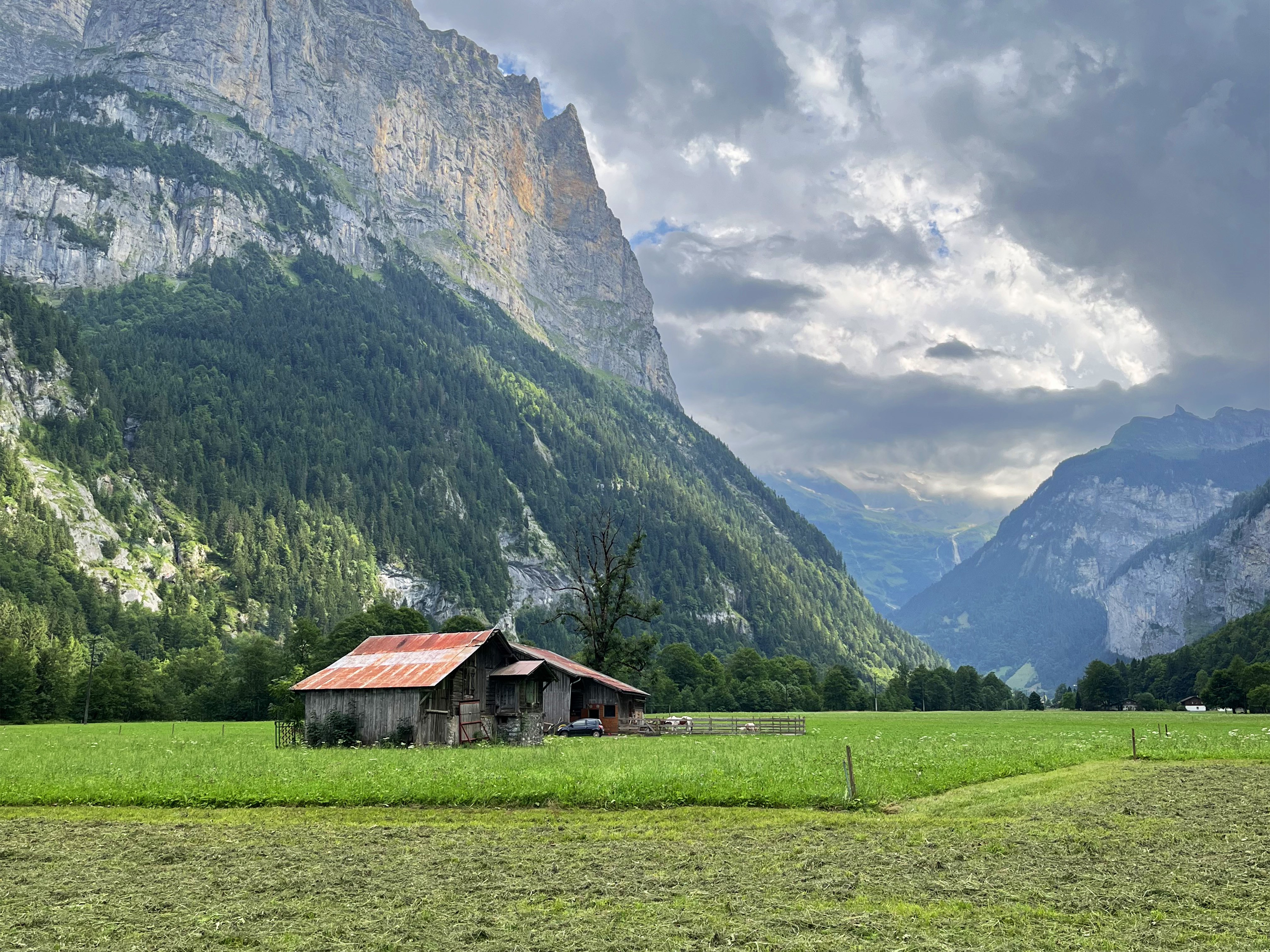 5 Scenic Hiking Spots in Switzerland’s Bernese Oberland – Boarding Pass